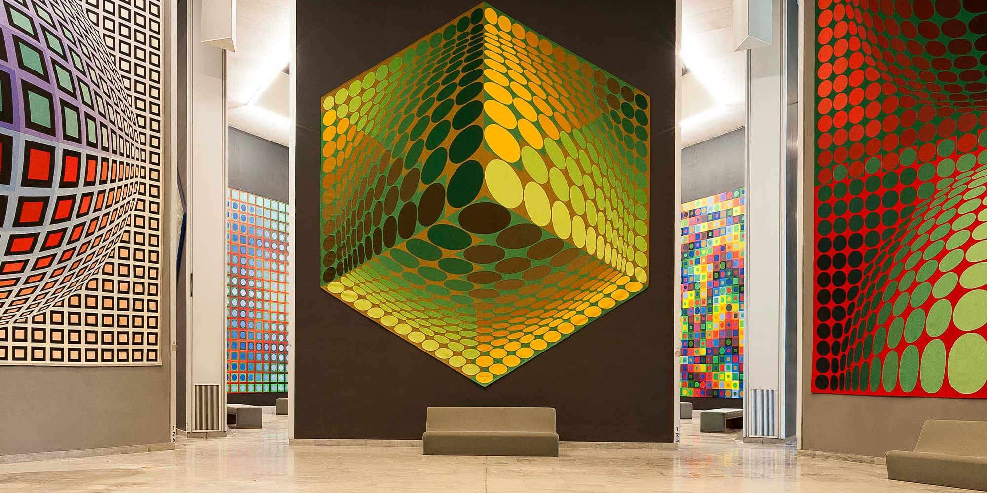 Defining The Fashion Metaverse ☆ G.URL